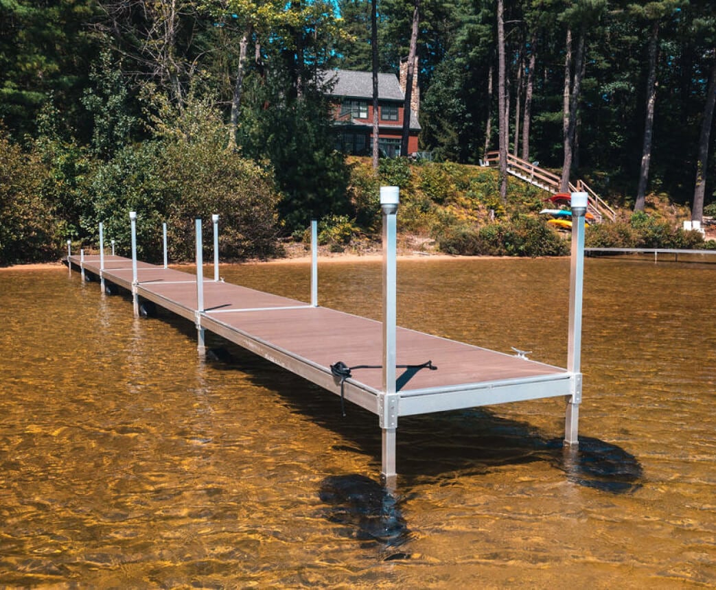 Aluminum Roll-In Docks