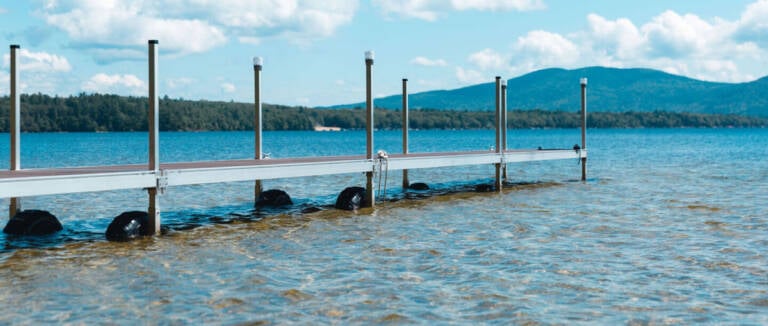 Aluminum Roll-In Docks