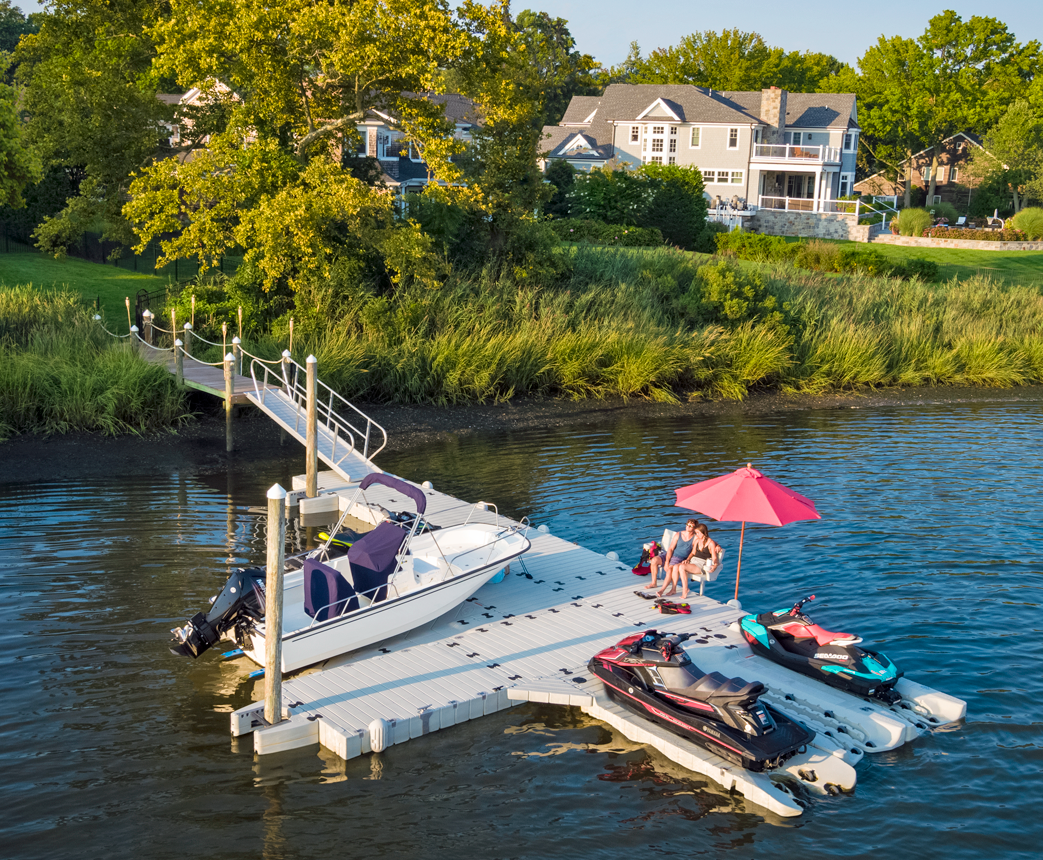 EZ Dock Floating Docks | Modular Plastic Dock Systems | FWM