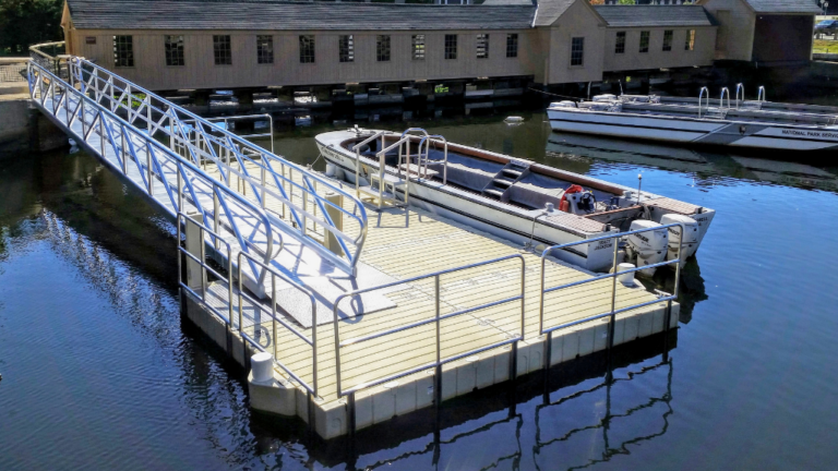 EZ Dock Floating Docks | Modular Plastic Dock Systems | FWM